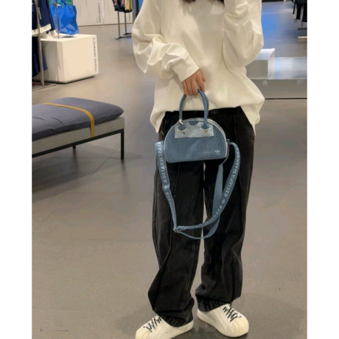 [국내 매장판]오늘출발 아디다스 여성 미니 토트백 볼링백 데님 미니엄 블루 여름 가방 IX7451 - 토트백 | 쿠팡